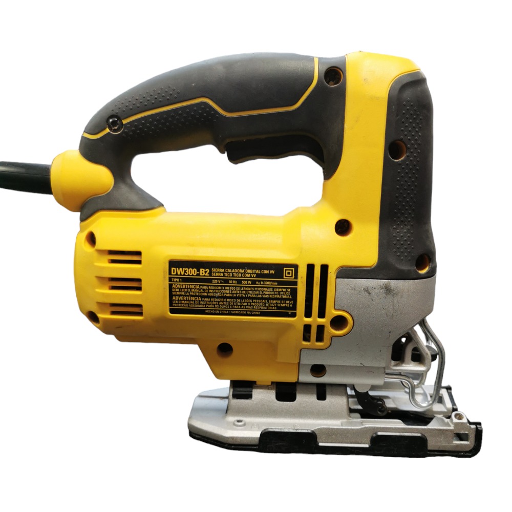 Pre-owned Dewalt DW300 B2 corded jigsaw - Own4Less